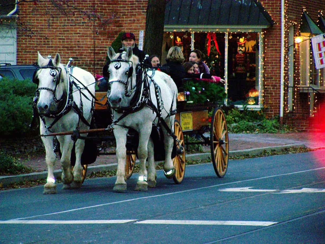 Everedy Square & Shab Row Frederick Md: Holiday Events - Housewives of ...